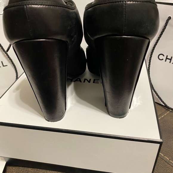 CHANEL | Shoes | Chanel New Vintage Ladies 95s Design Double Tone Side ...